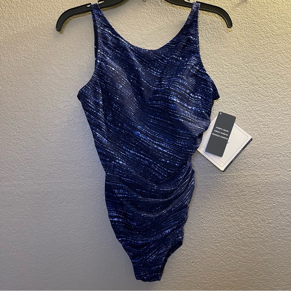 Speedo | Swim | Speedo One Piece Swimsuit Sz 2 | Poshmark